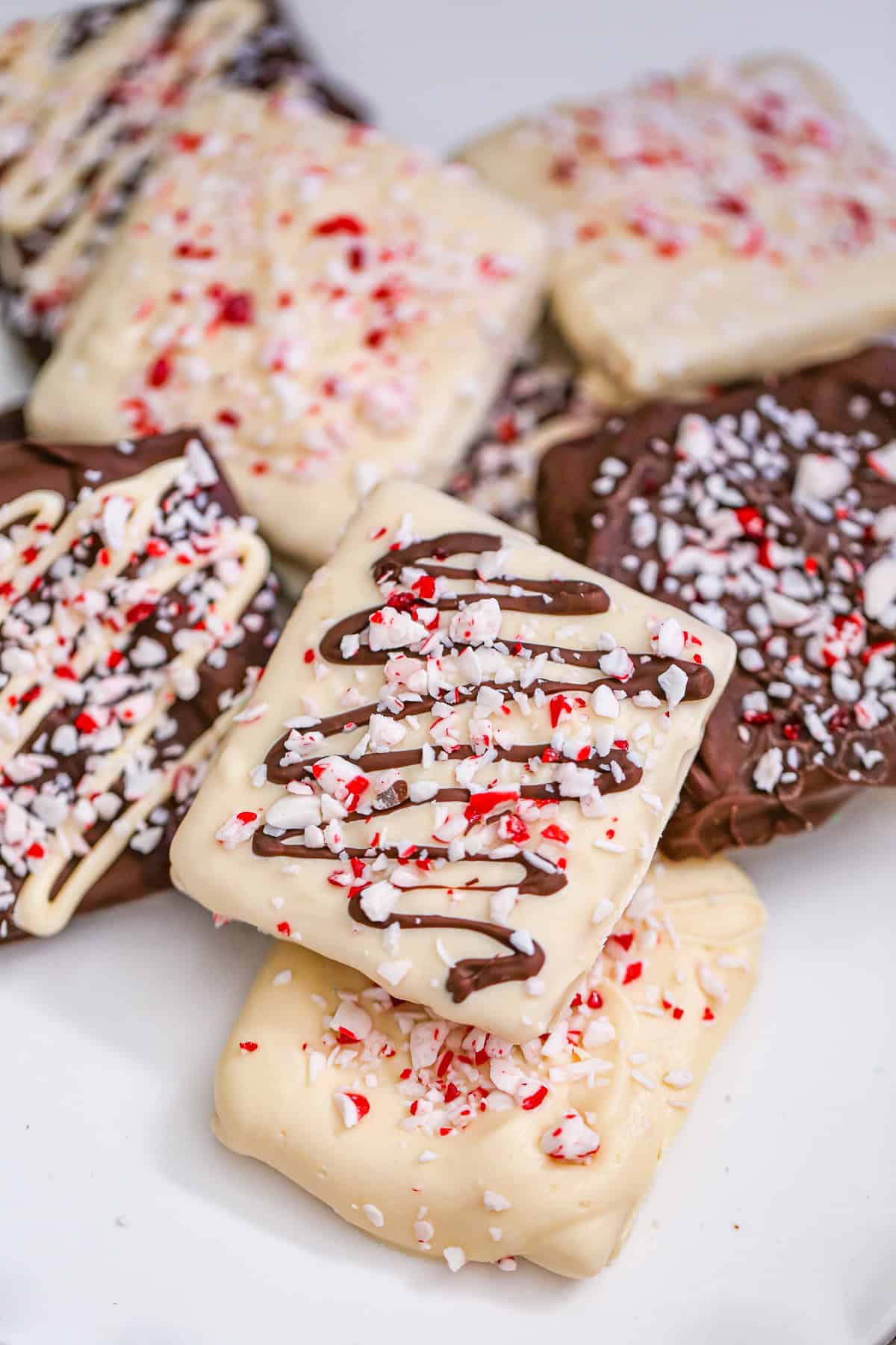 Vegan Peppermint Crunch Chocolate Covered Graham Crackers - Daily Vegan ...