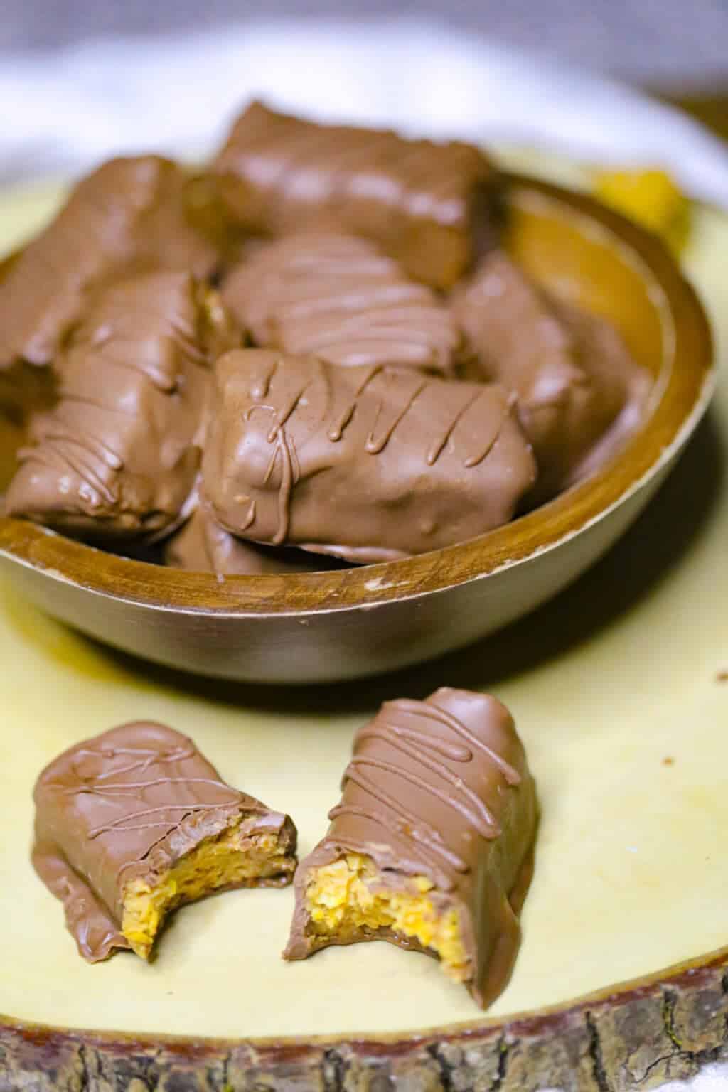Vegan Peanut Butter Cornflake Bars (No-Bake, 6 Ingredients)